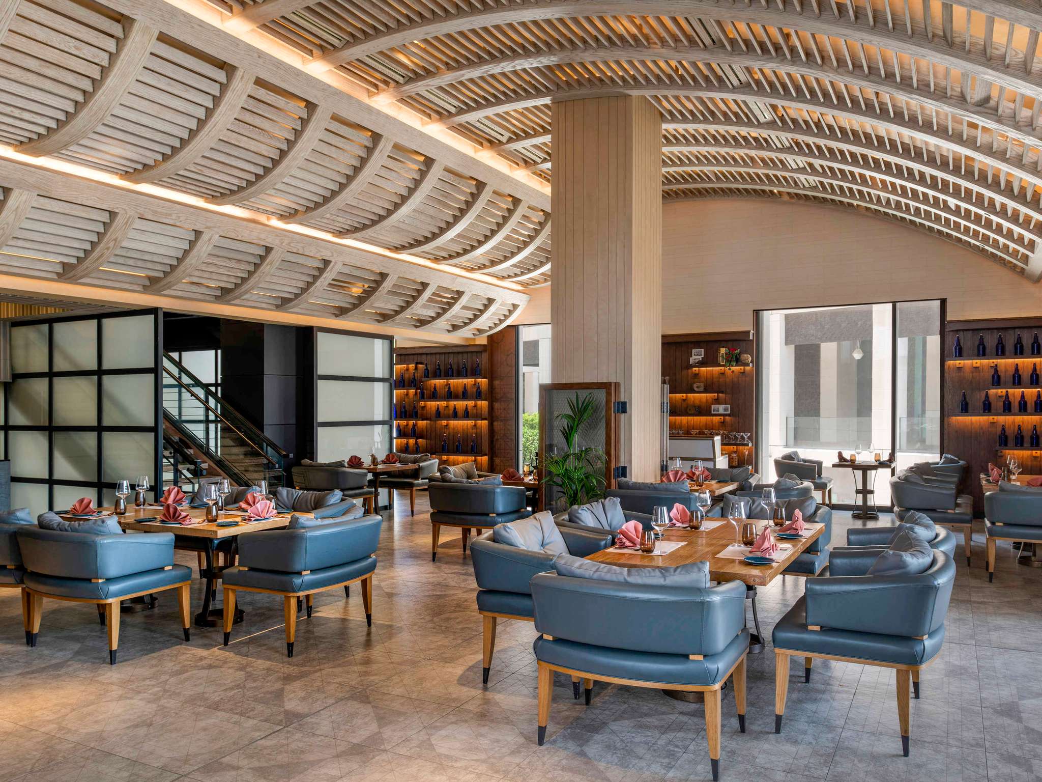 Seasons Resturant - Mövenpick Hotel Doha